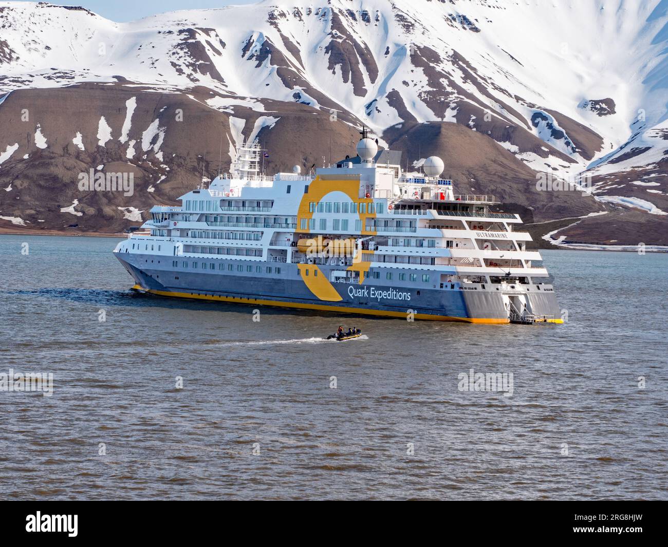 Mv ultramarine hi-res stock photography and images - Alamy