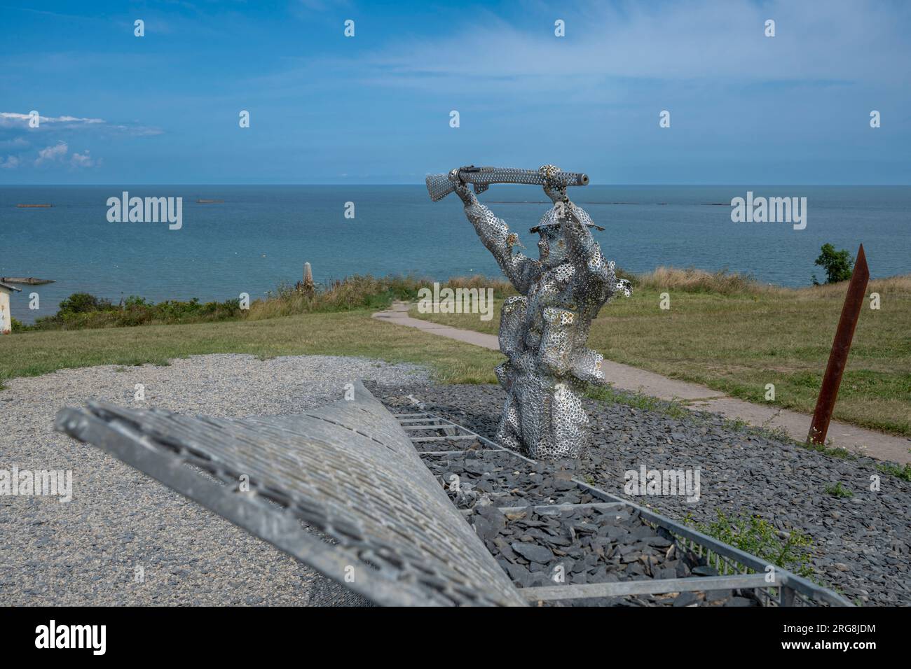 Arromanches-les-Bains, France - 07 21 2023: Statue of soldiers fighting ...