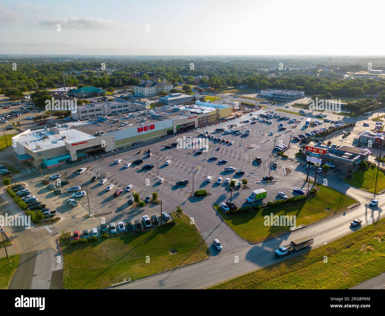 Usa supermarket aerial hi-res stock photography and images - Alamy