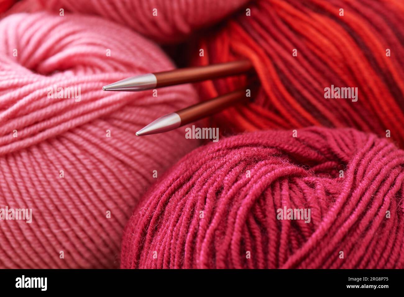 Pile of yarn hi-res stock photography and images - Alamy