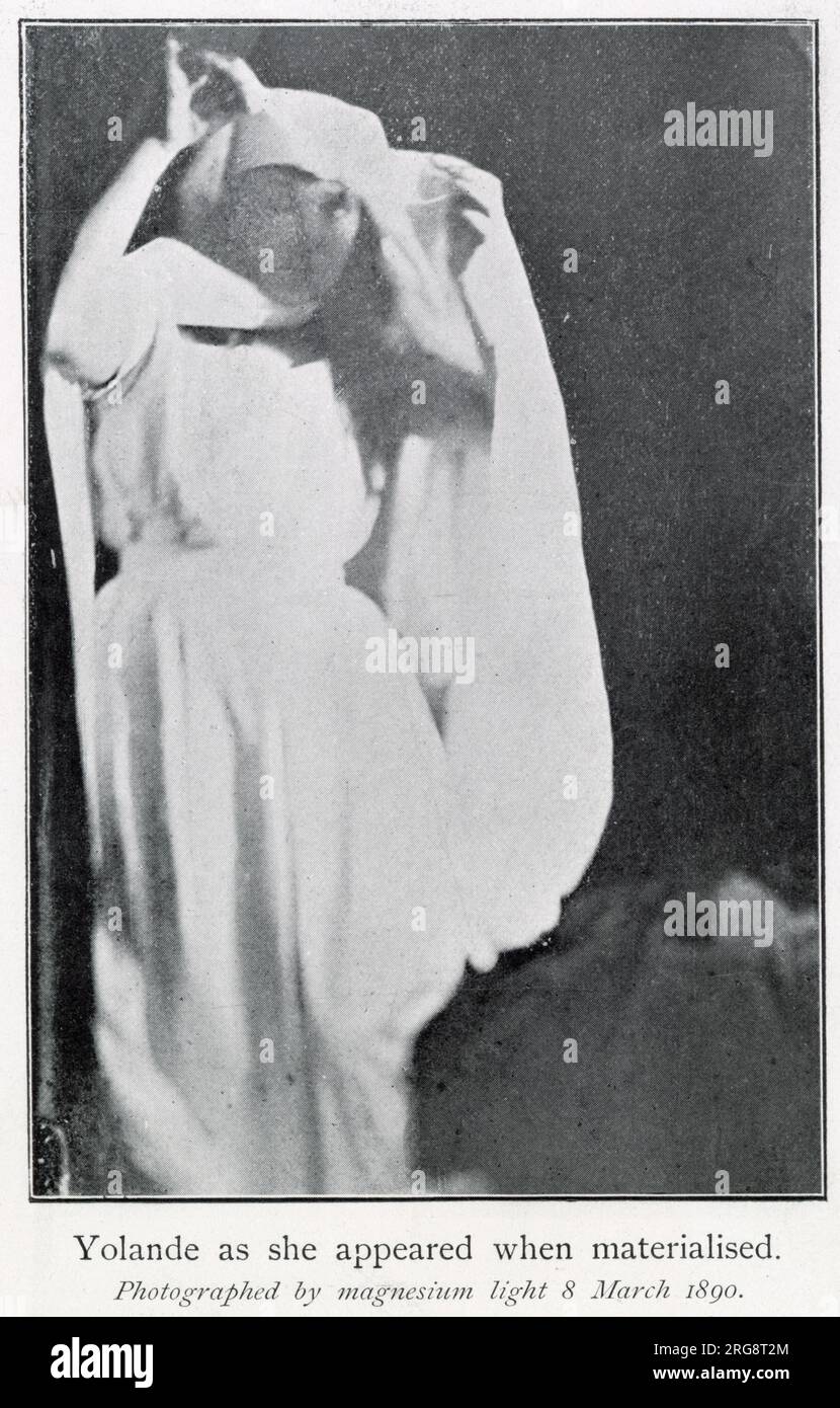 Elizabeth Hope, known as Elizabeth d'Esperance, materialises the spirit ...