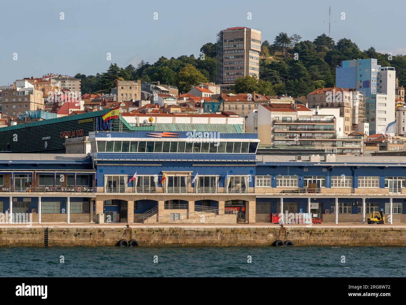 Terminal de estacion hi-res stock photography and images - Alamy