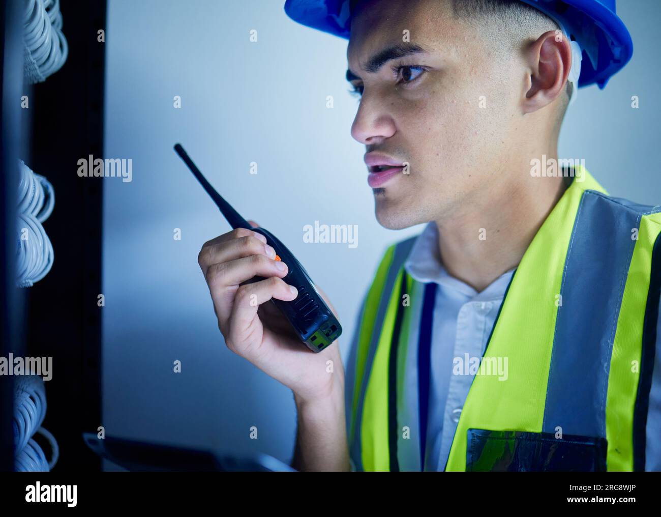 Cable radio service hi-res stock photography and images - Alamy