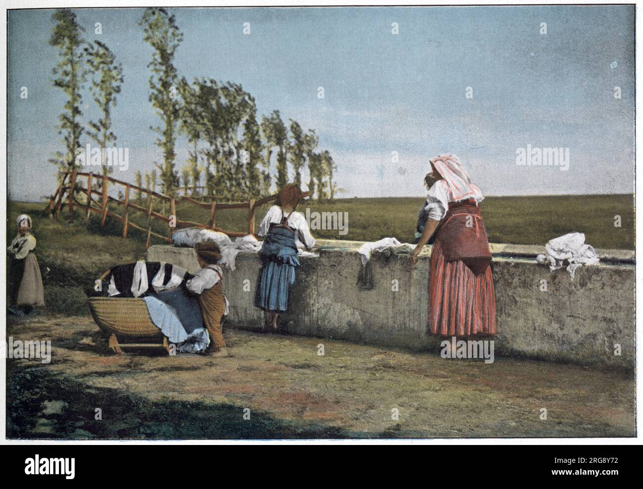 Roman women clothes hi-res stock photography and images - Alamy