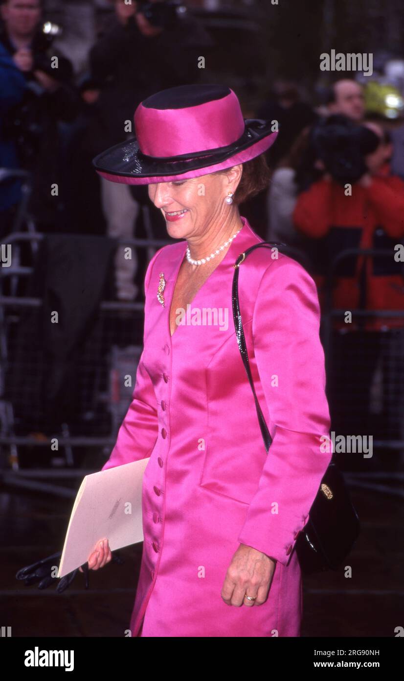 Queen norway 1997 hi-res stock photography and images - Alamy