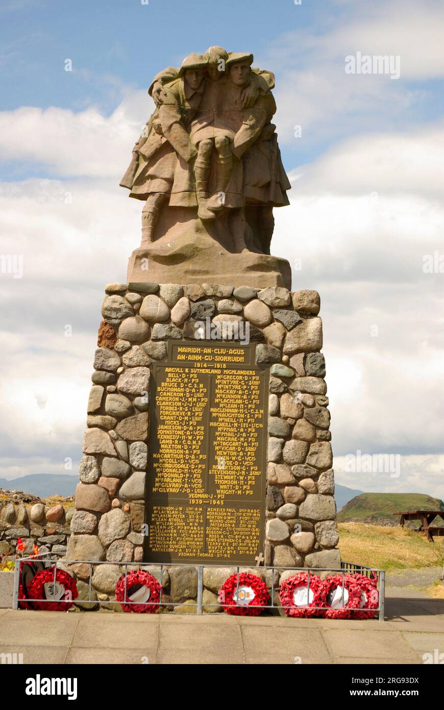 War Memorial at Oban, Argyll, Scotland, commemorating those who died in ...