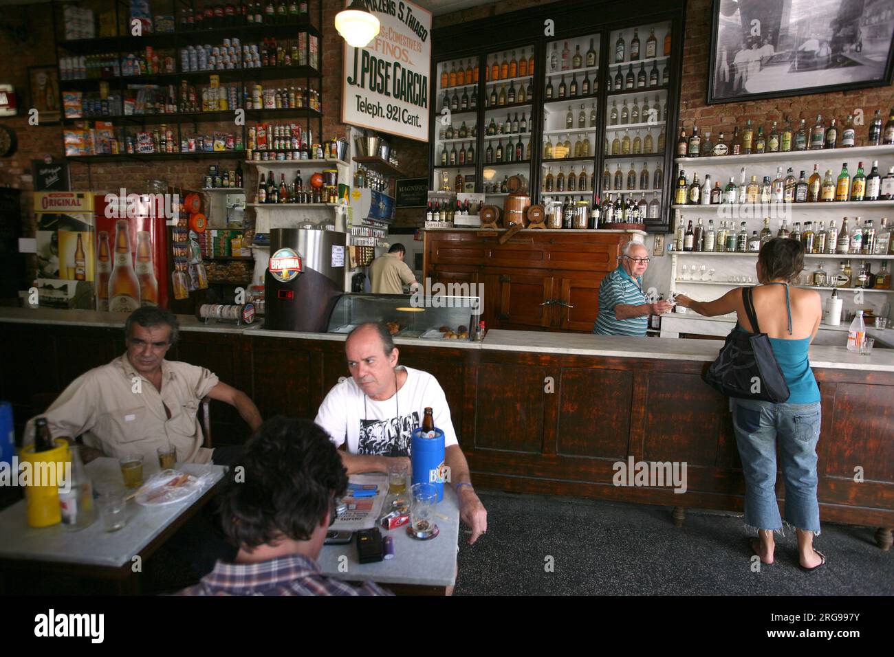 Bar do gomez hi-res stock photography and images - Alamy