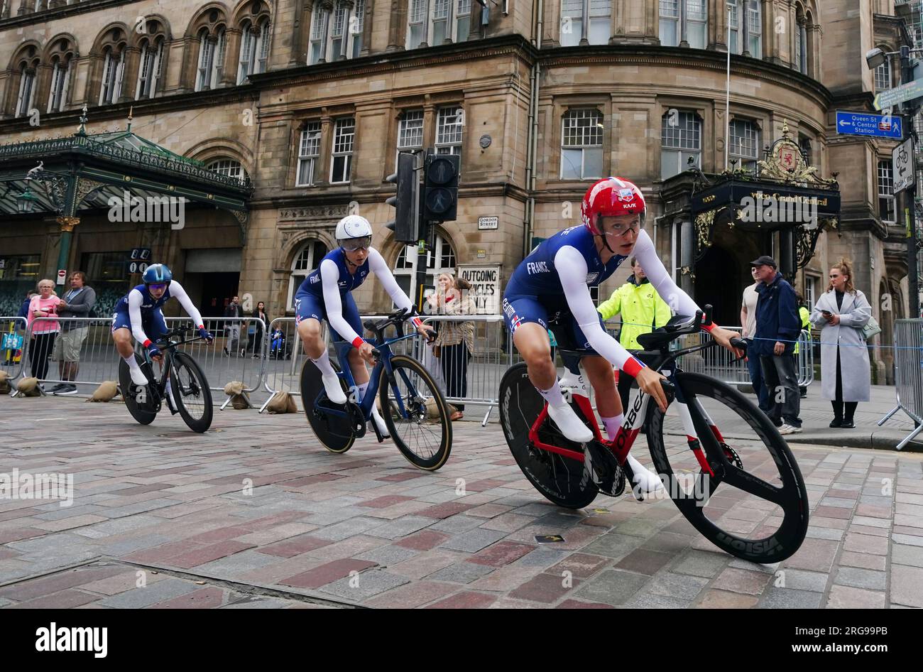Womens relay team france hi-res stock photography and images - Alamy
