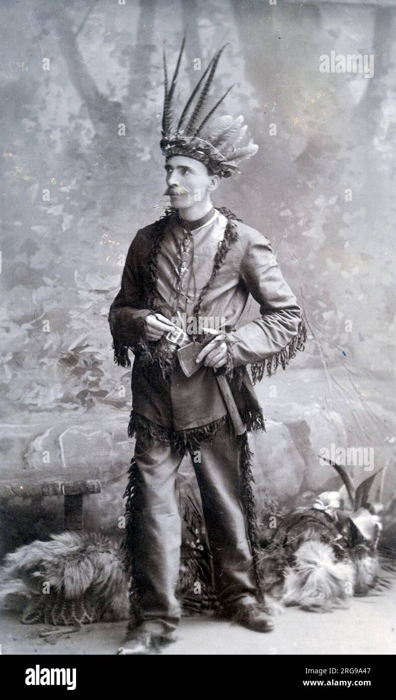 Red indian chief hi-res stock photography and images - Alamy