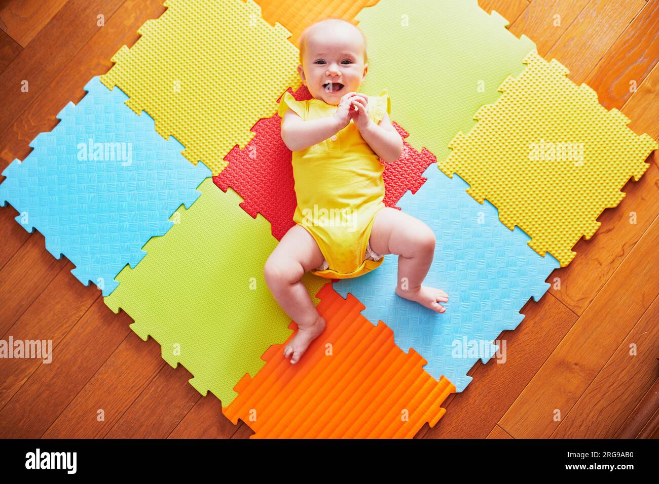 Child nap on mat hi-res stock photography and images - Alamy