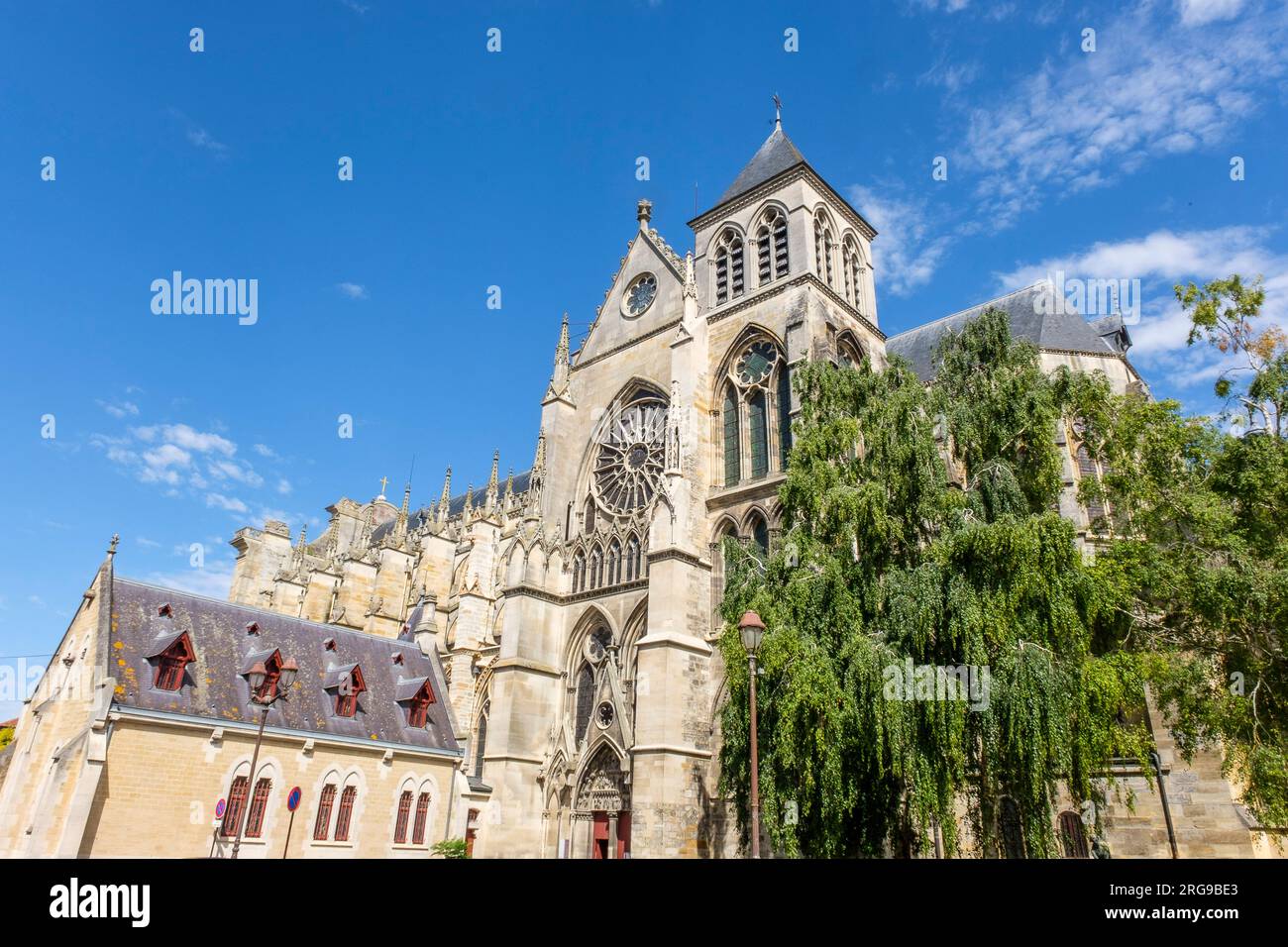 City of Châlons en Champagne - Cathedral Notre-Dame-En-Vaux | La petite ...