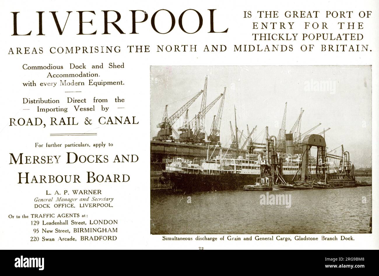 Liverpool docks historical hi-res stock photography and images - Alamy