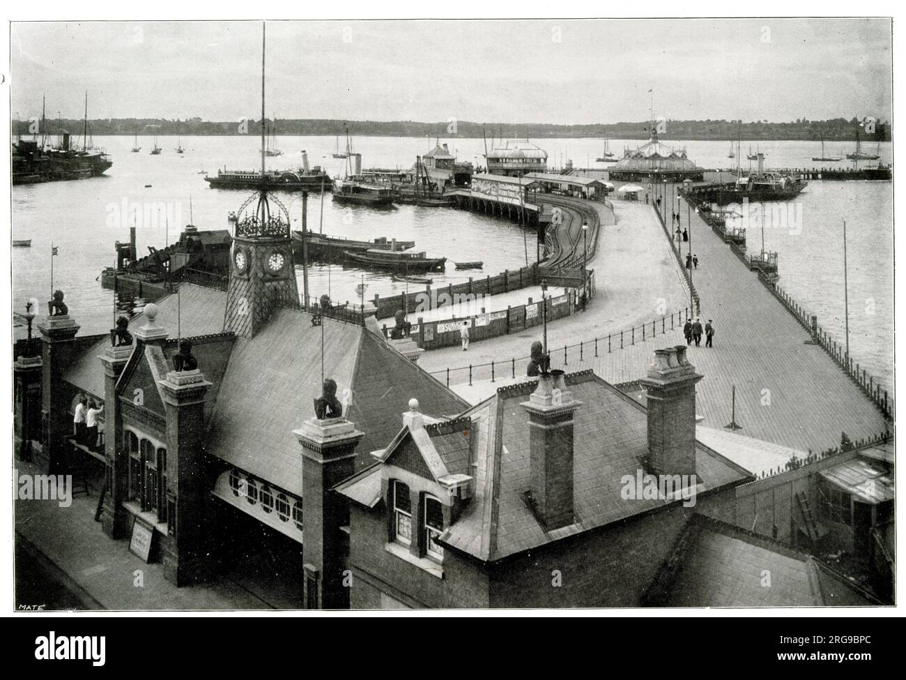 Royal Pier, Southampton Stock Photo - Alamy