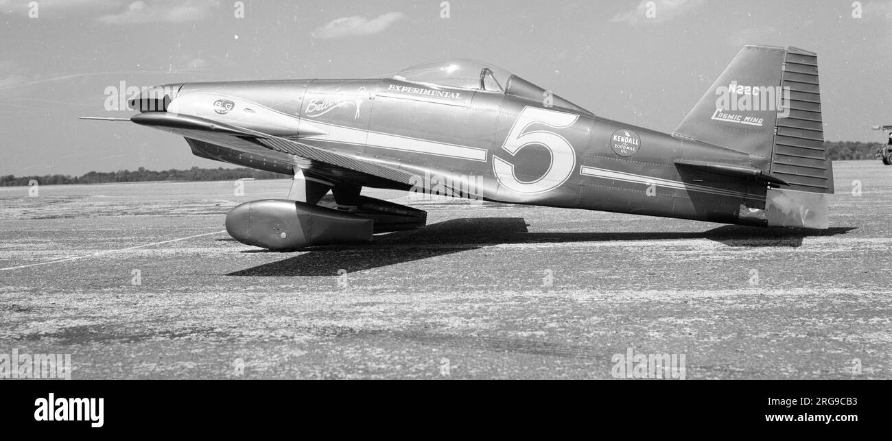 Cosmic Wind 'Ballerina' N22C formula one racer; race number 5 ...