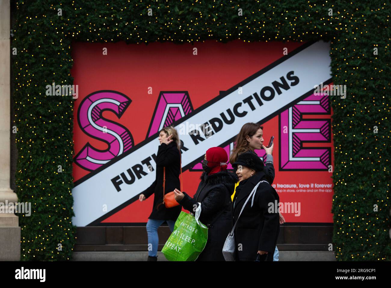 Selfridges Logo