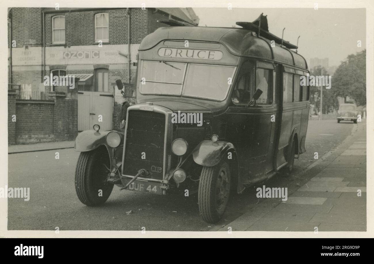 1950s bus hi-res stock photography and images - Alamy