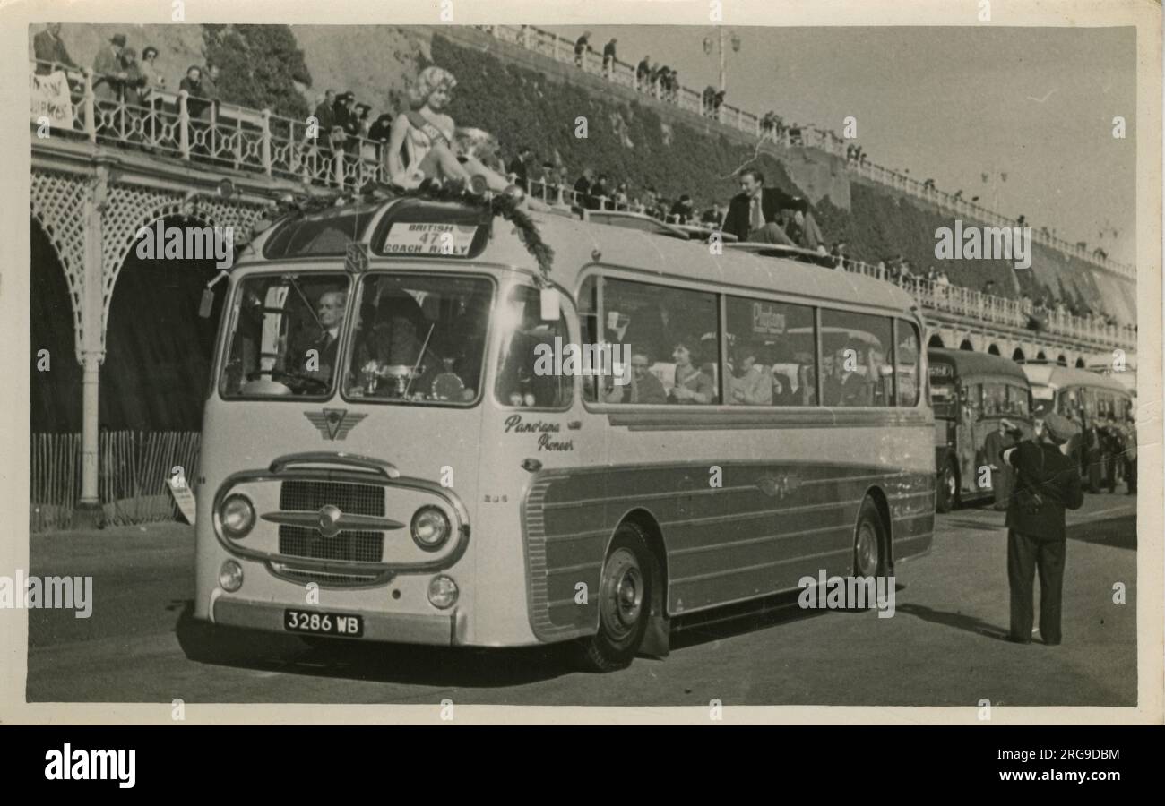 Plaxton Vintage Bus - Panorama Pioneer 285 - SUT (Sheffield United ...