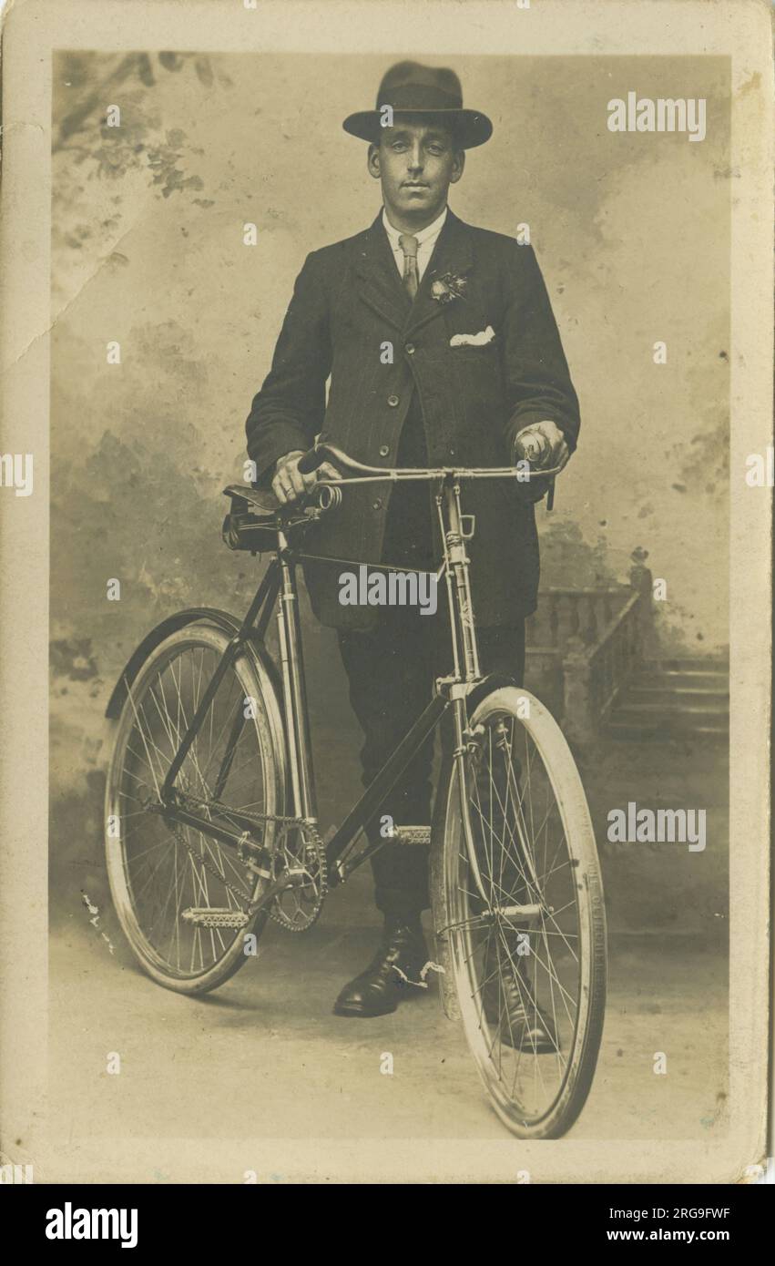 Vintage Edwardian Bicycle, Britain Stock Photo - Alamy