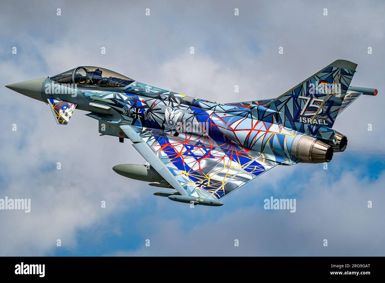Luftwaffe Eurofighter Typhoon Stock Photo - Alamy