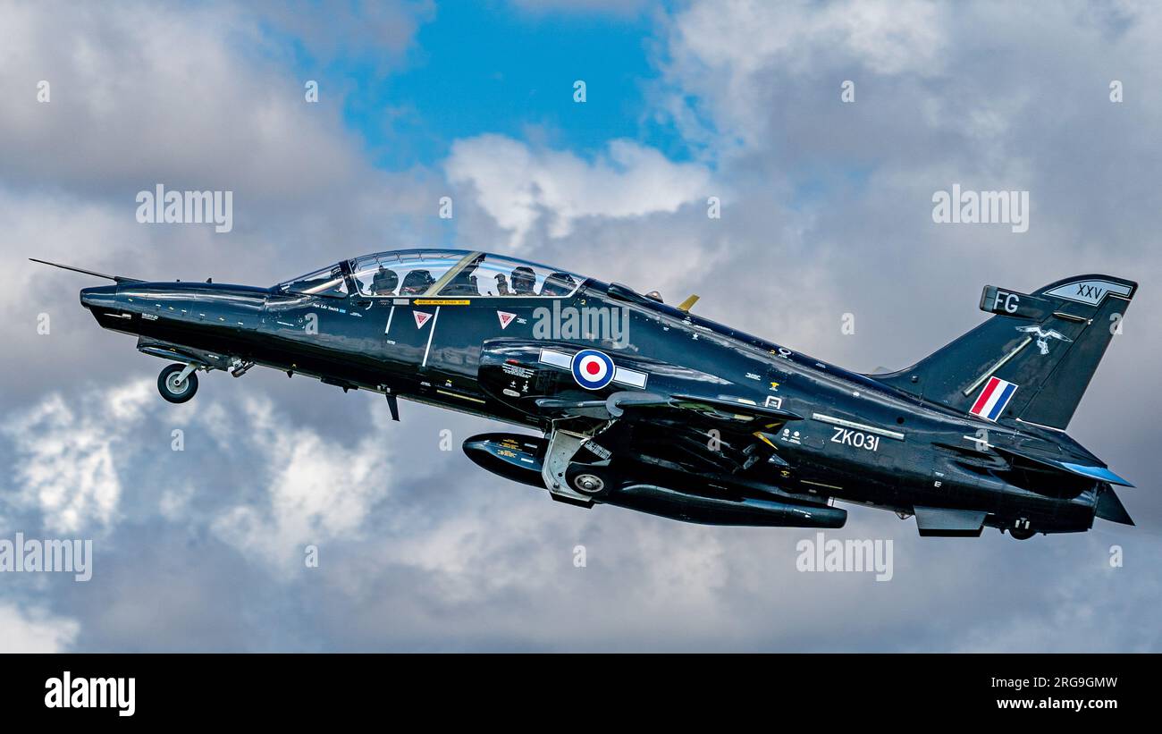 BAe Hawk T2 of the RAF take off Stock Photo - Alamy