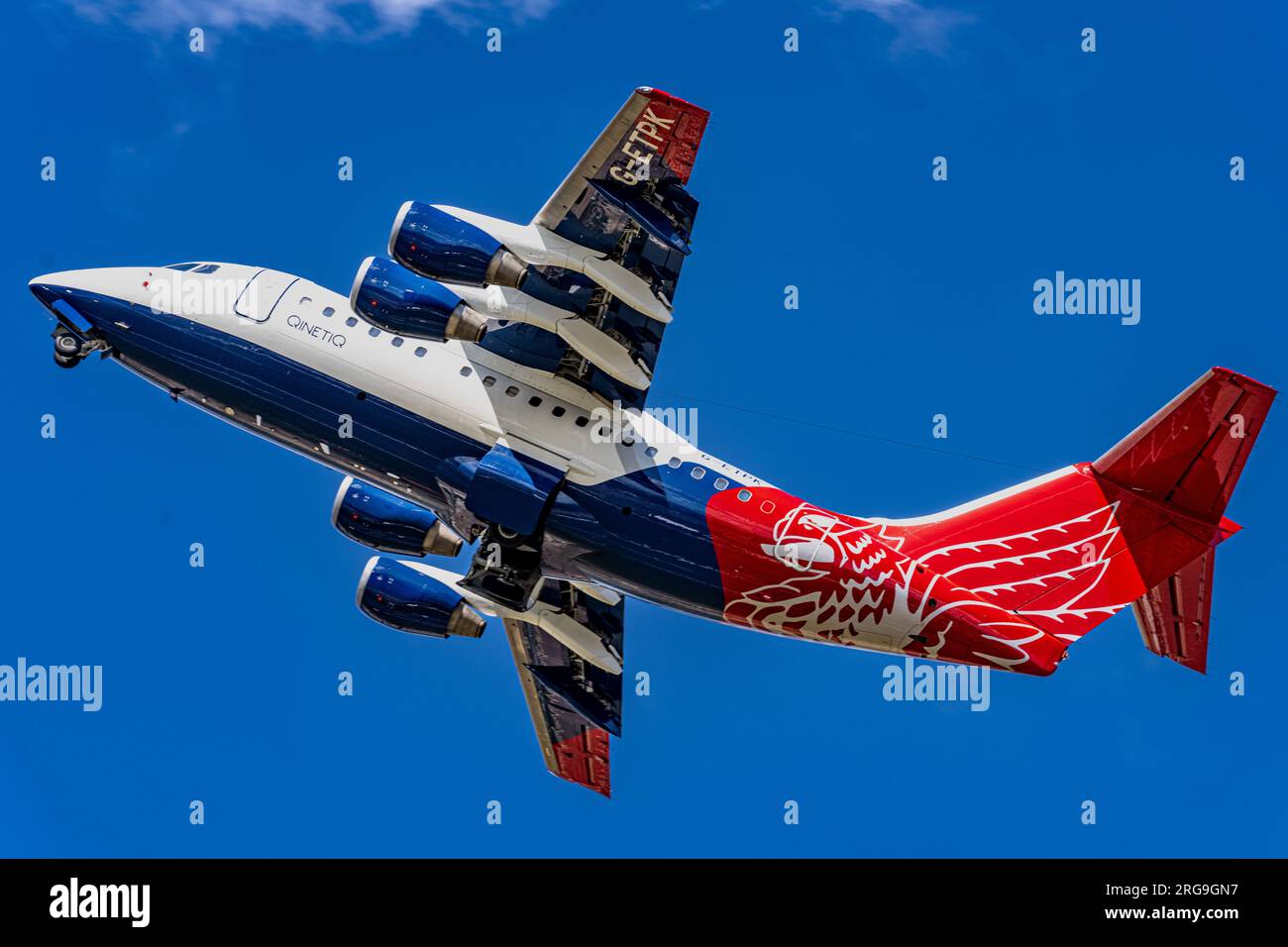 Empire Test Pilots School Avro RJ70 Stock Photo - Alamy