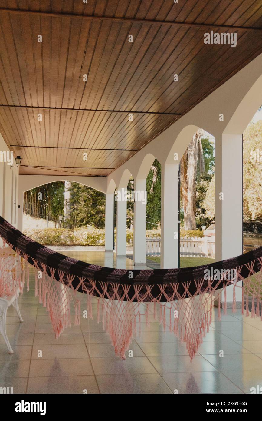 Hammock hang hi-res stock photography and images - Alamy