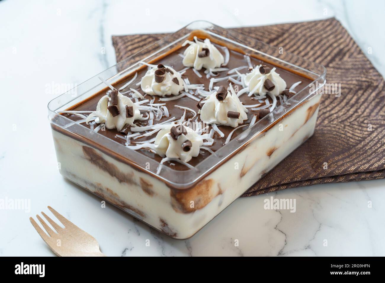 Italian cake shop hi-res stock photography and images - Alamy