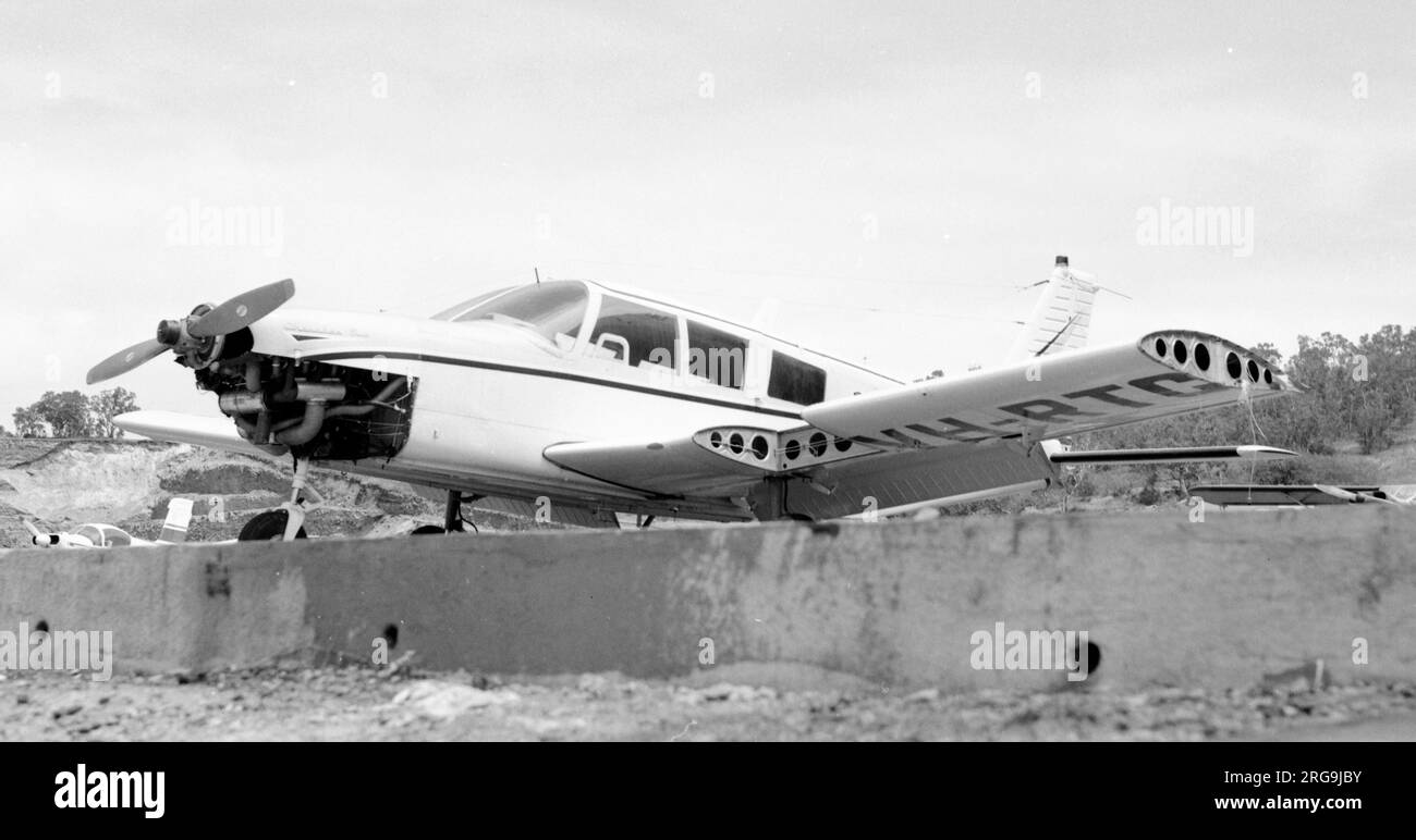 Piper Cherokee VH-RTG in need of some TLC Stock Photo - Alamy
