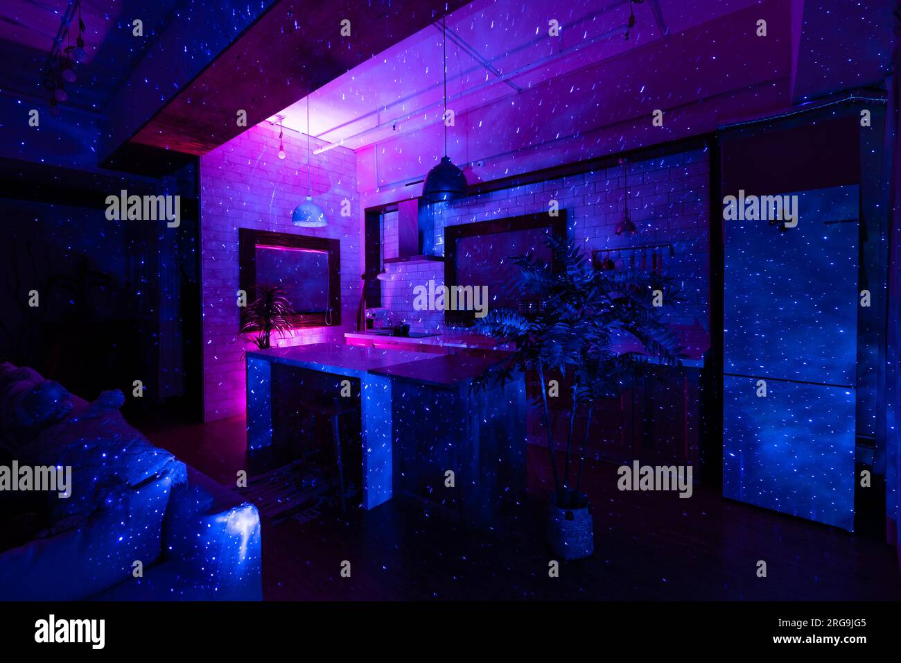 Light projection hi-res stock photography and images - Alamy