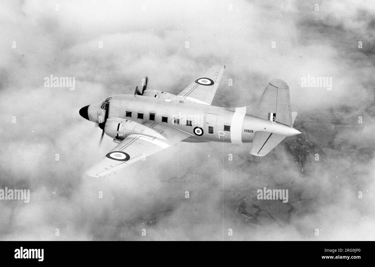 Vickers Varsity T.1 prototype VX828 Stock Photo - Alamy