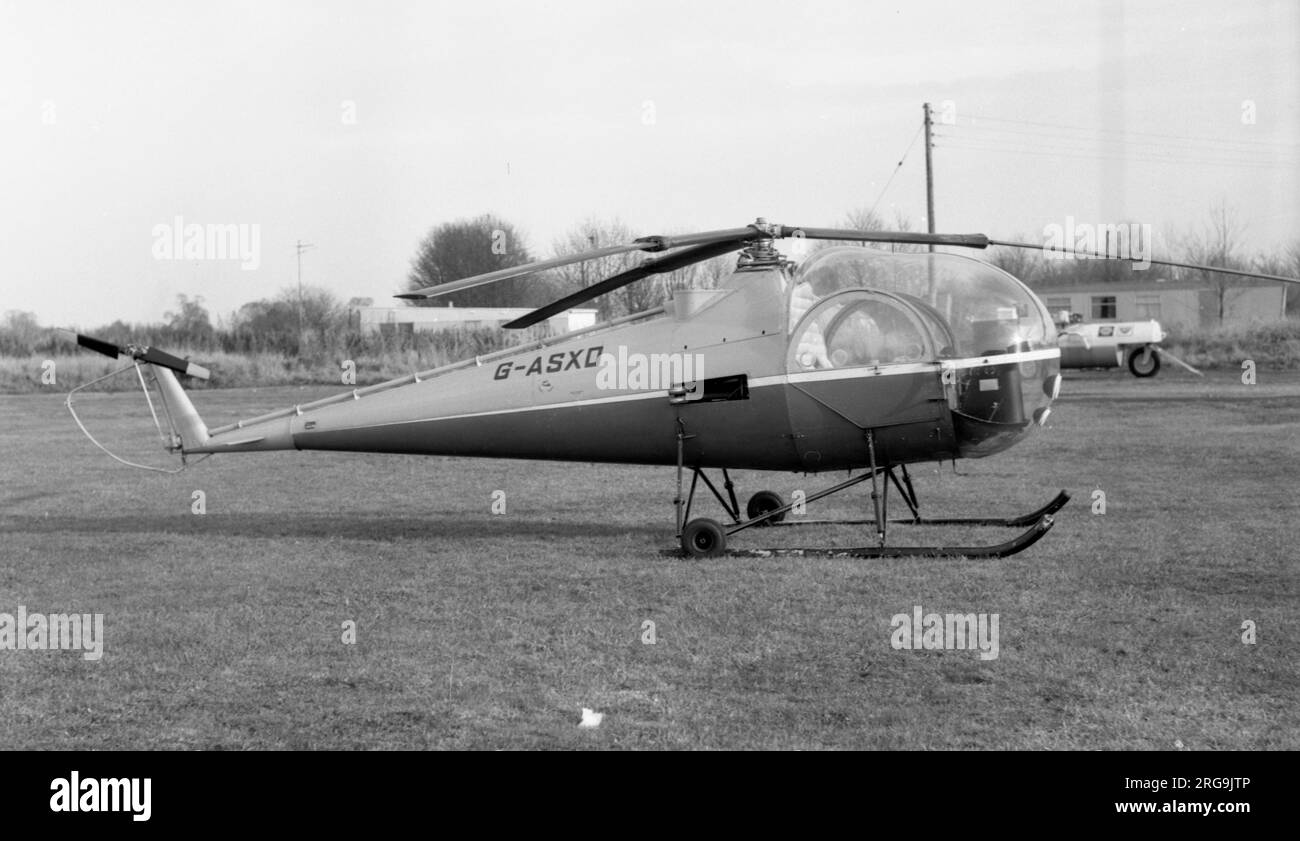 Brantly B-2B G-ASXD (msn 435 Stock Photo - Alamy