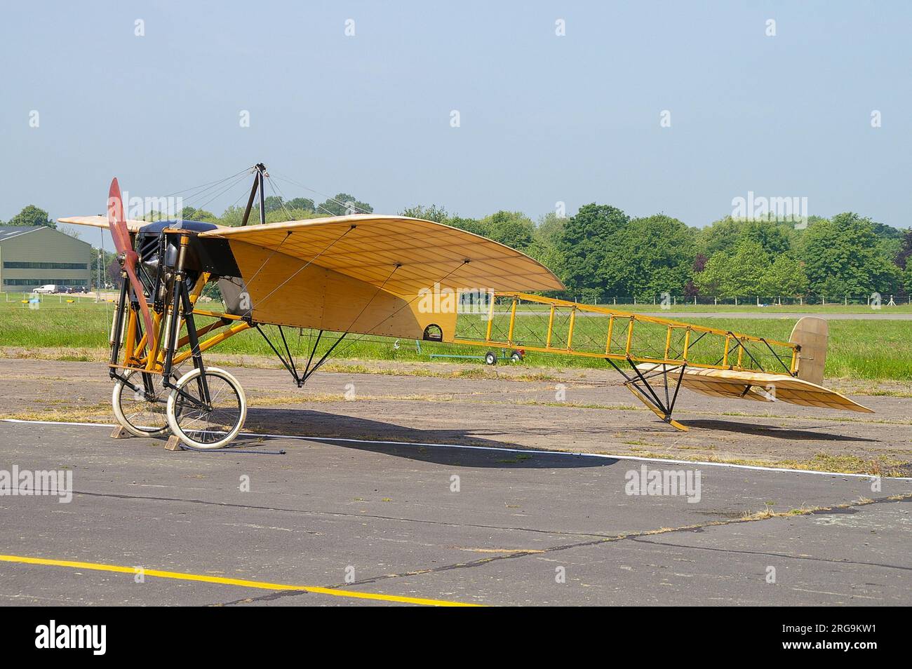 Flying Bleriot XI replica built & flown by Mikael Carlsson. Pioneer ...