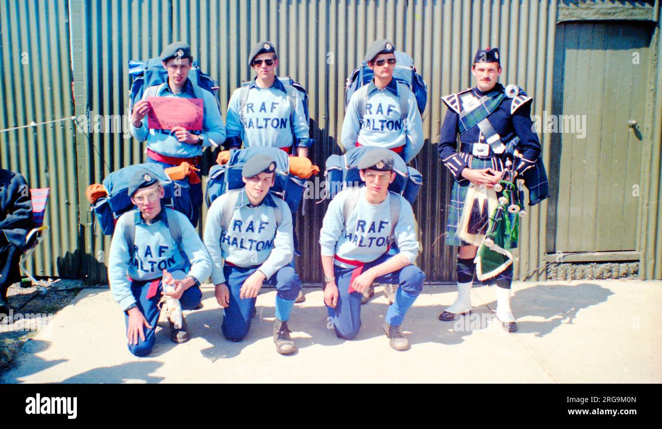 RAF Halton Apprentices competing in the 1977 Ten Tors cross-country ...