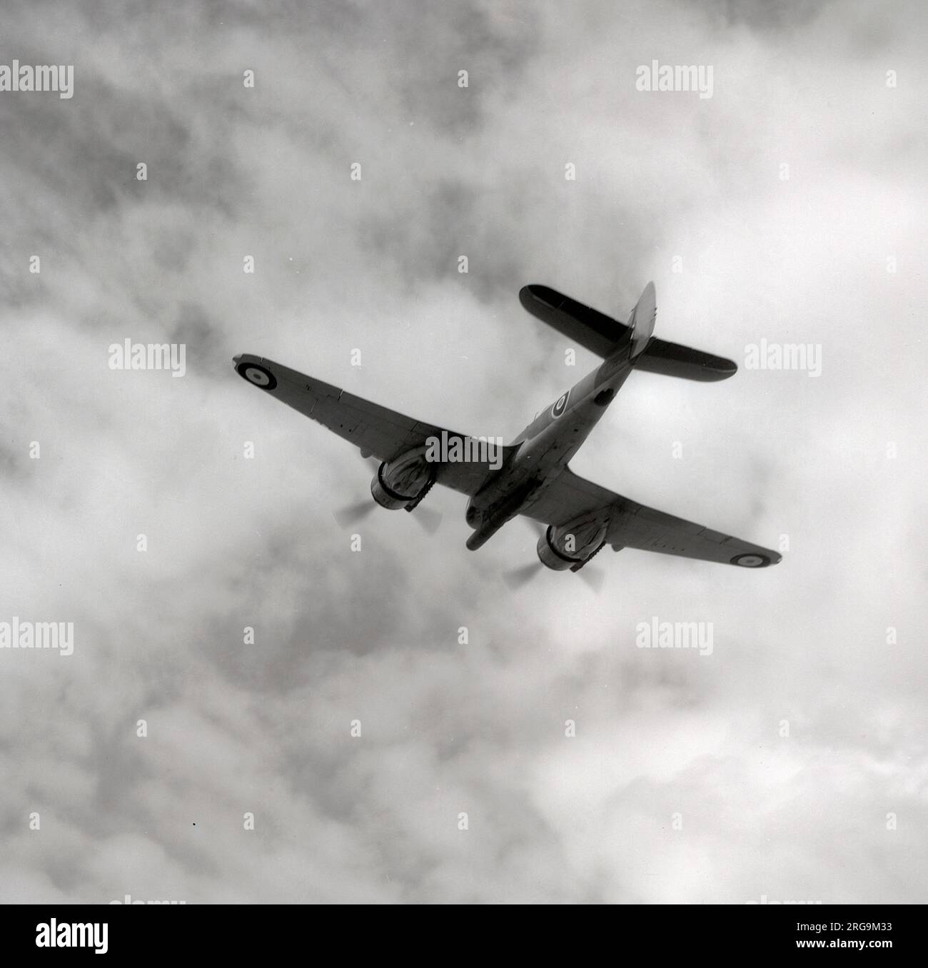 Royal Air Force Bristol Beaufighter TF Mk.X (with Torpedo and Dihedral ...