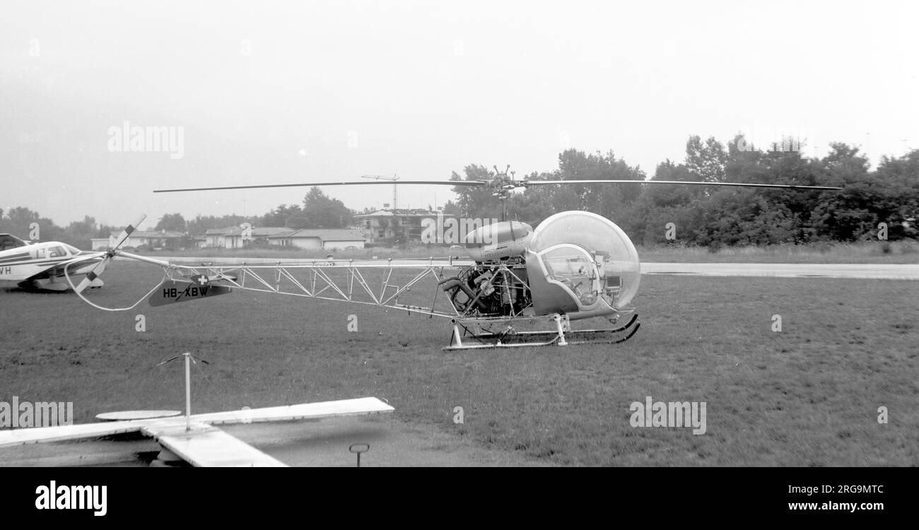 Agusta-Bell 47G-3B-1 HB-XBW (msn 1453 Stock Photo - Alamy