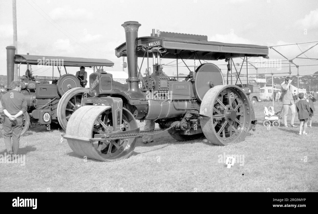 Burrell steam road roller Black and White Stock Photos & Images - Alamy