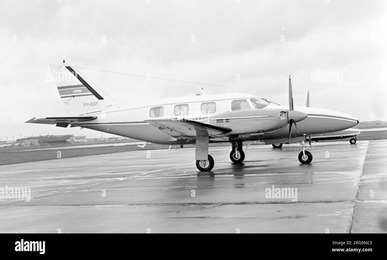 Piper PA-31 Navajo VH-BSF, somewhere in Australia / Micronesia Stock ...