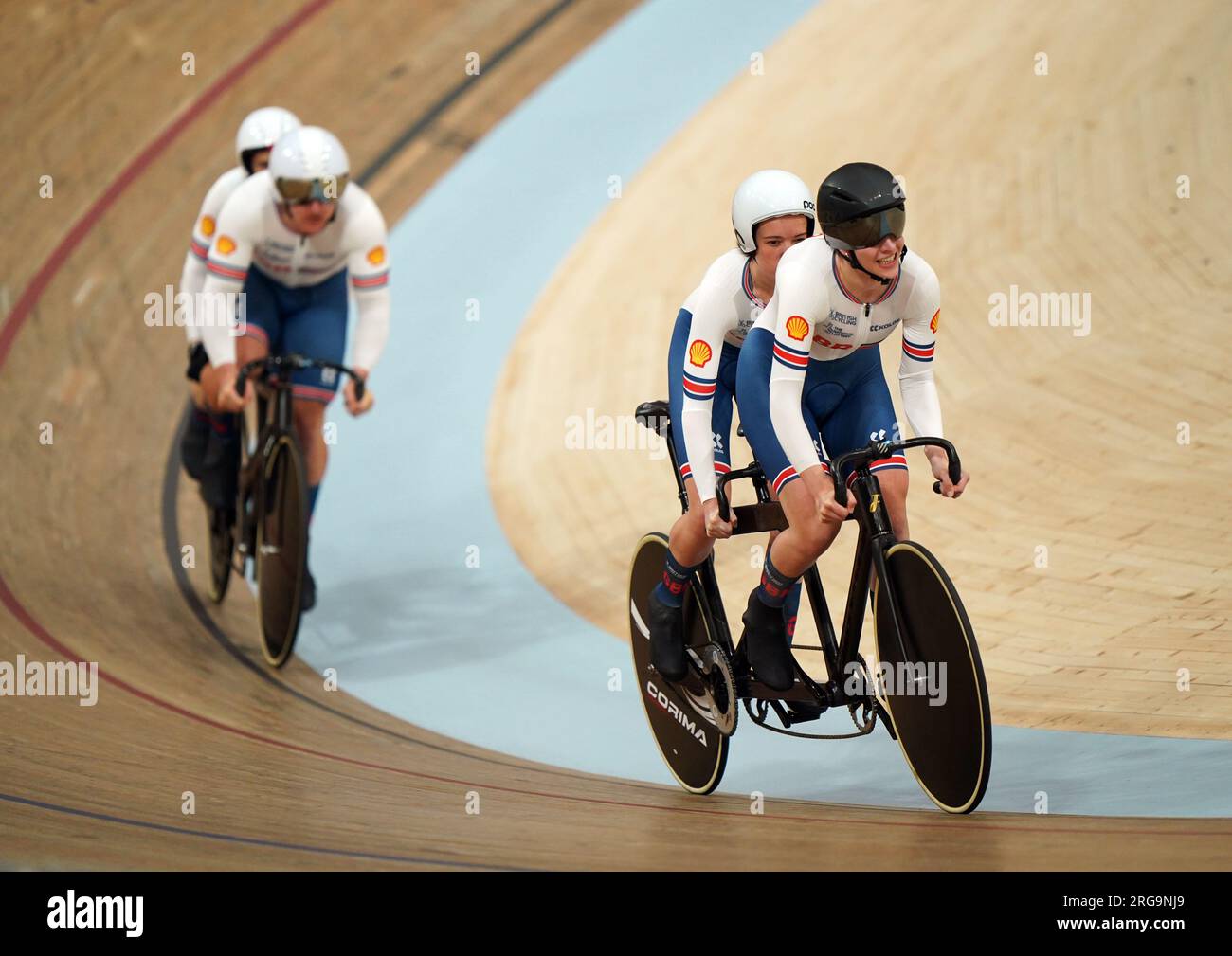 Great Britain's Elizabeth Jordan (pilot) and Neil Fachie in the Mixed B ...
