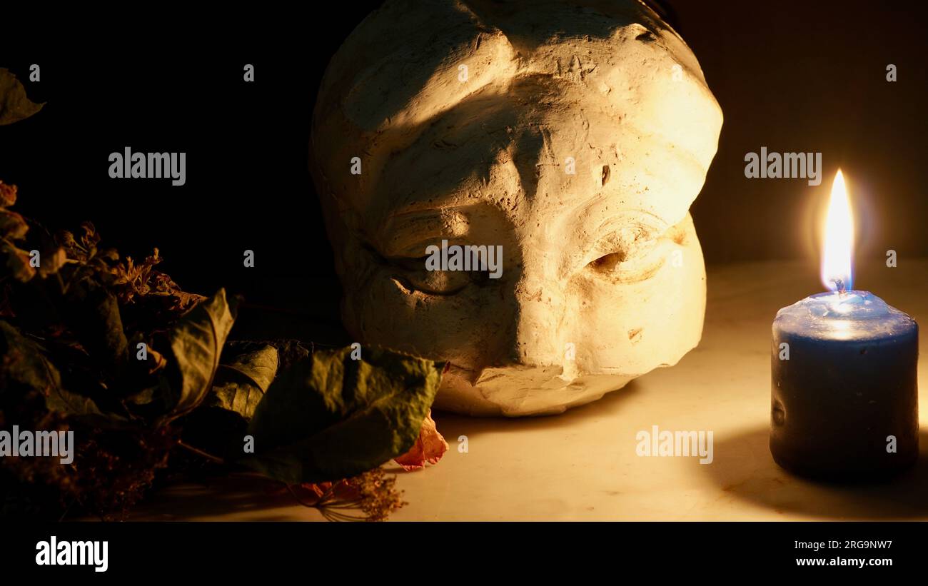 Distorted face hi-res stock photography and images - Alamy