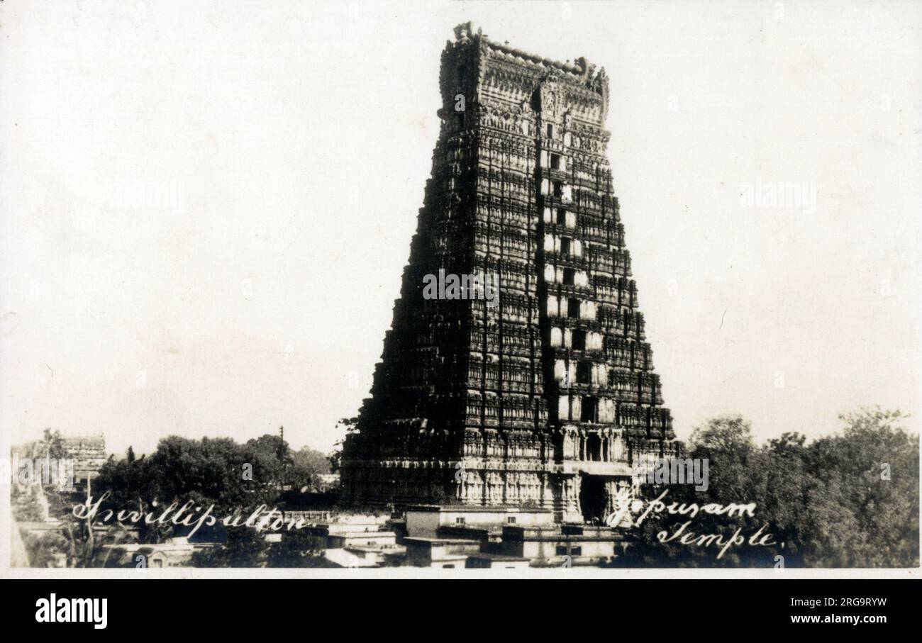 Gopuram of the Sri Ranganathaswamy Temple (Thiruvarangam) - a Hindu ...