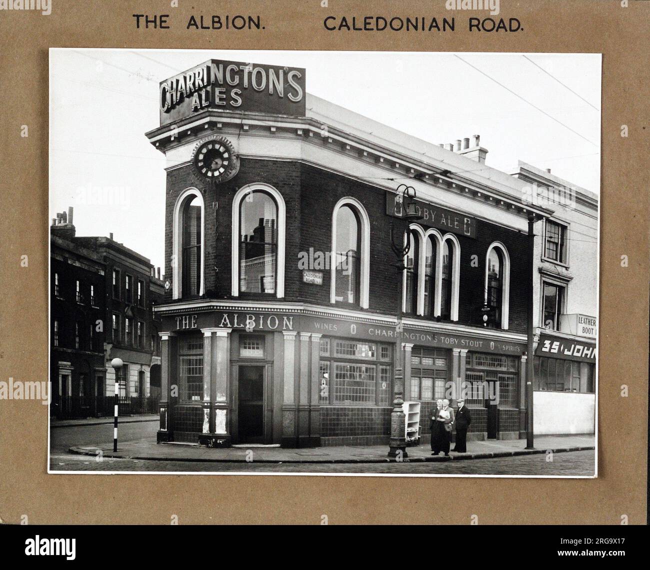 The albion pub, islington hi-res stock photography and images - Alamy