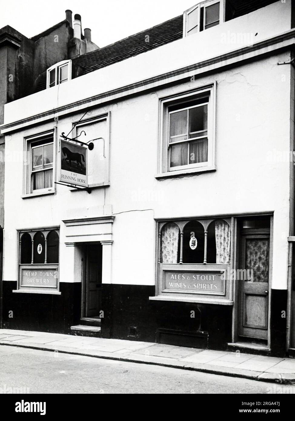 Photograph of Running Horse PH, Brighton, Sussex. The main side of the ...