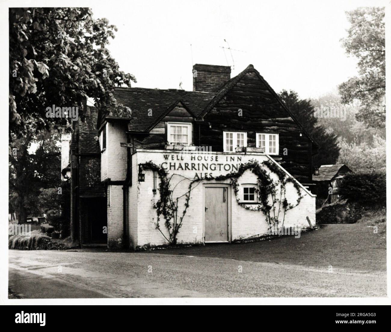 Photograph of Well House Inn, Coulsdon, Surrey. The main side of the ...