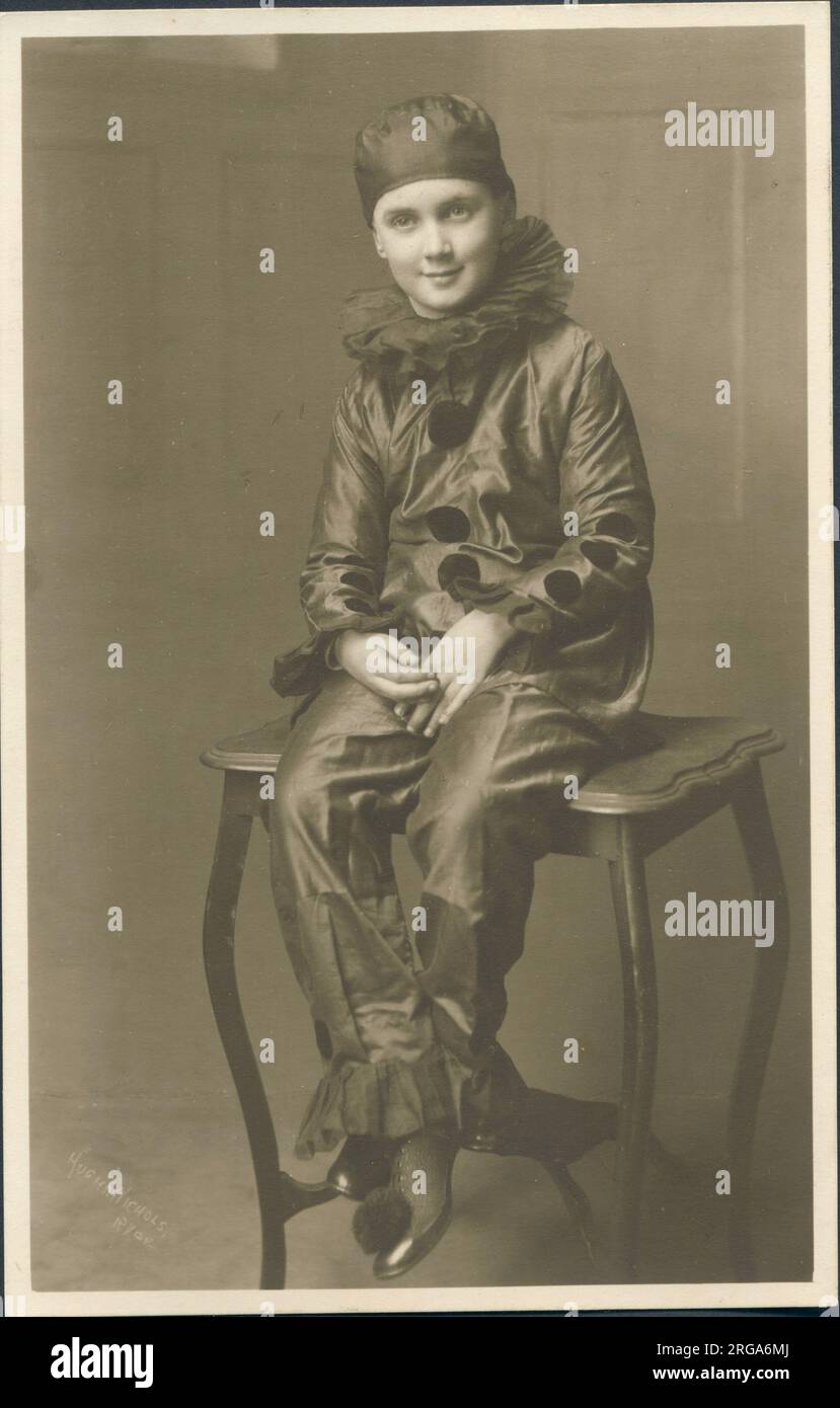 Pierrot costume child hi-res stock photography and images - Alamy