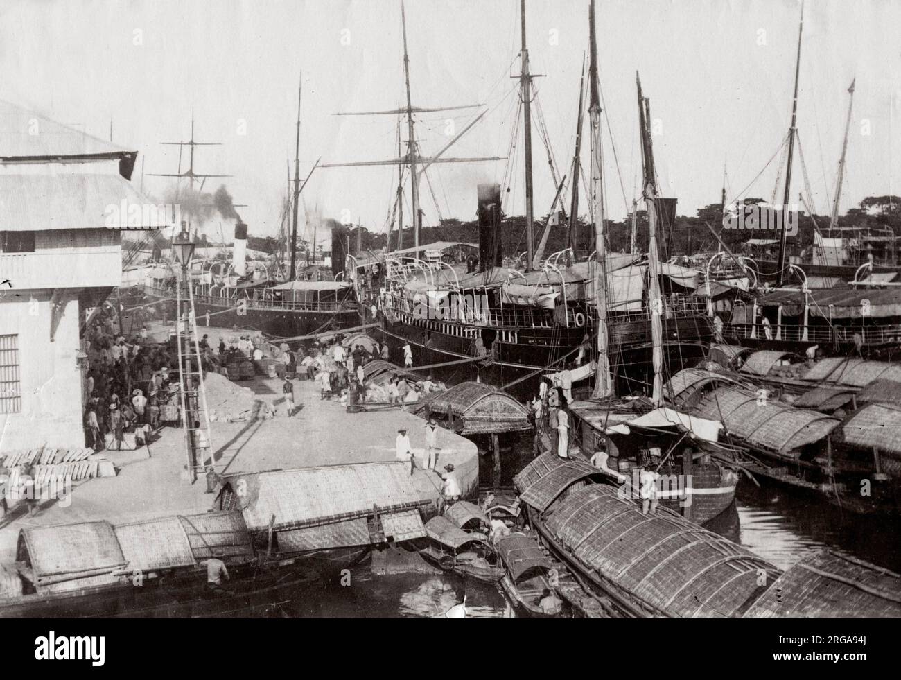 Manila ships hi-res stock photography and images - Alamy