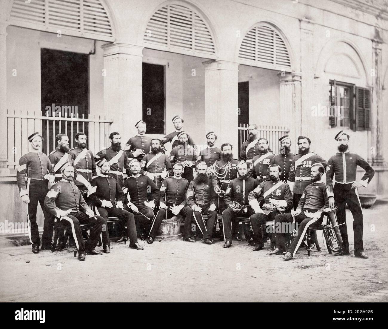 Vintage 19th century photograph - British army in India - NCOs of the ...