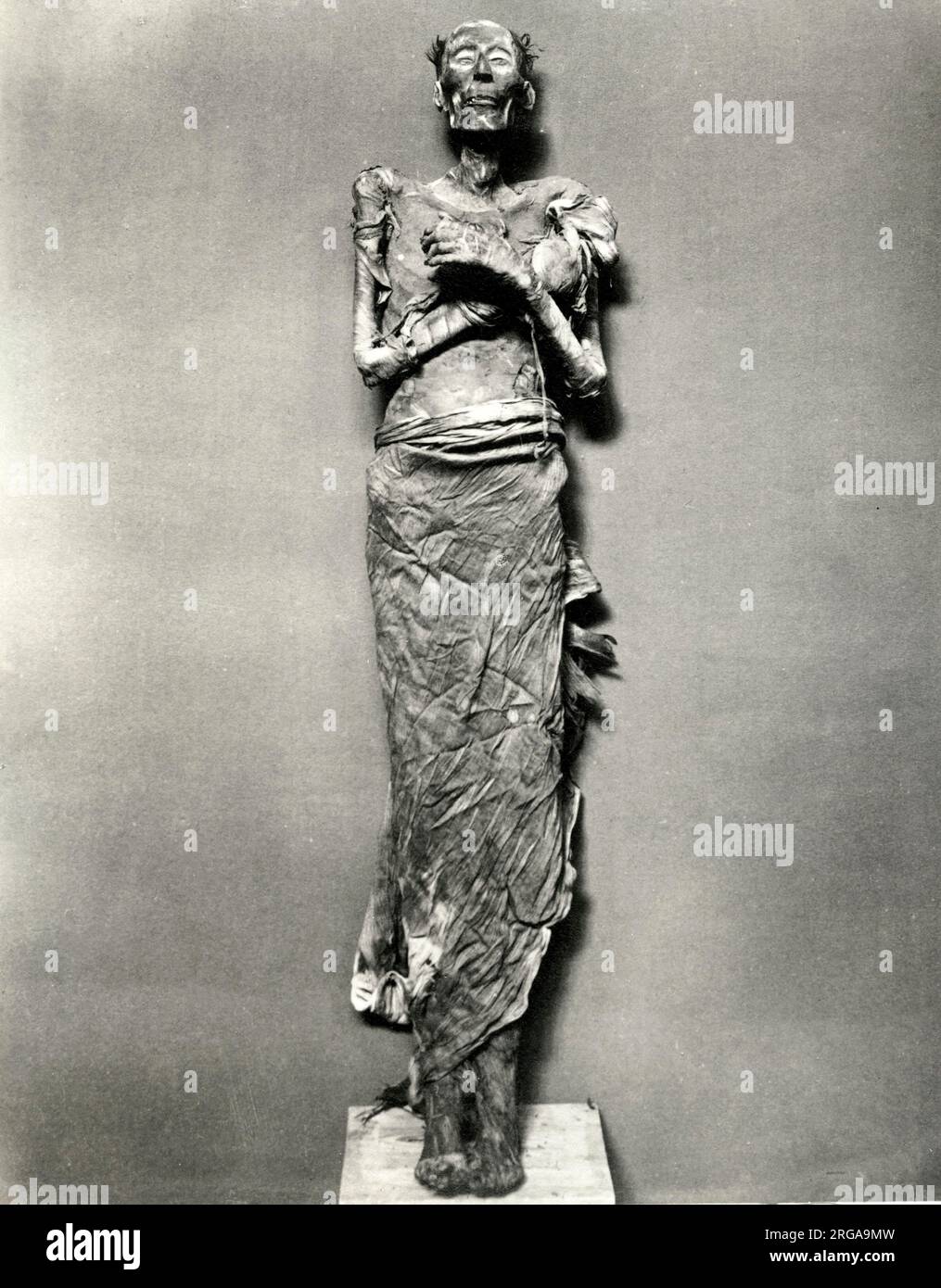 19th century vintage photograph: Egyptian mummy, Egypt Stock Photo - Alamy