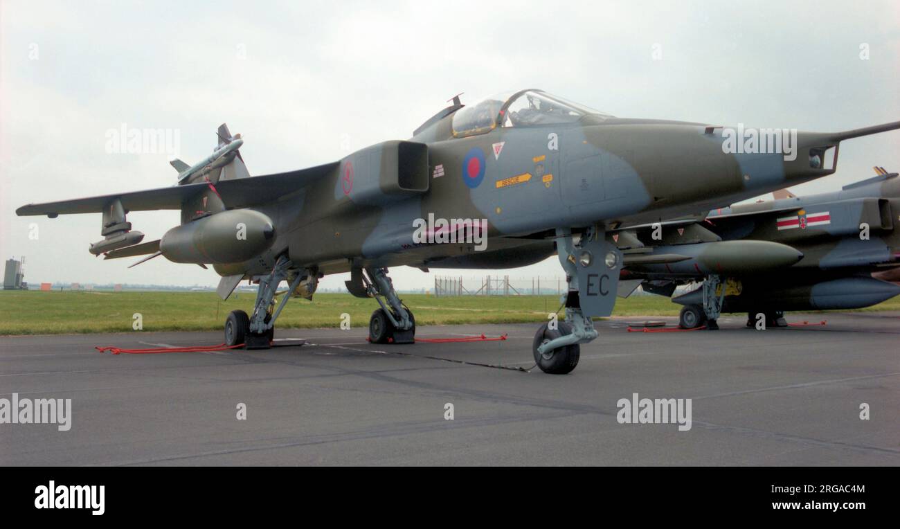 Royal Air Force - SEPECAT Jaguar GR.1 XZ381 'EC' of No.6 Squadron at ...