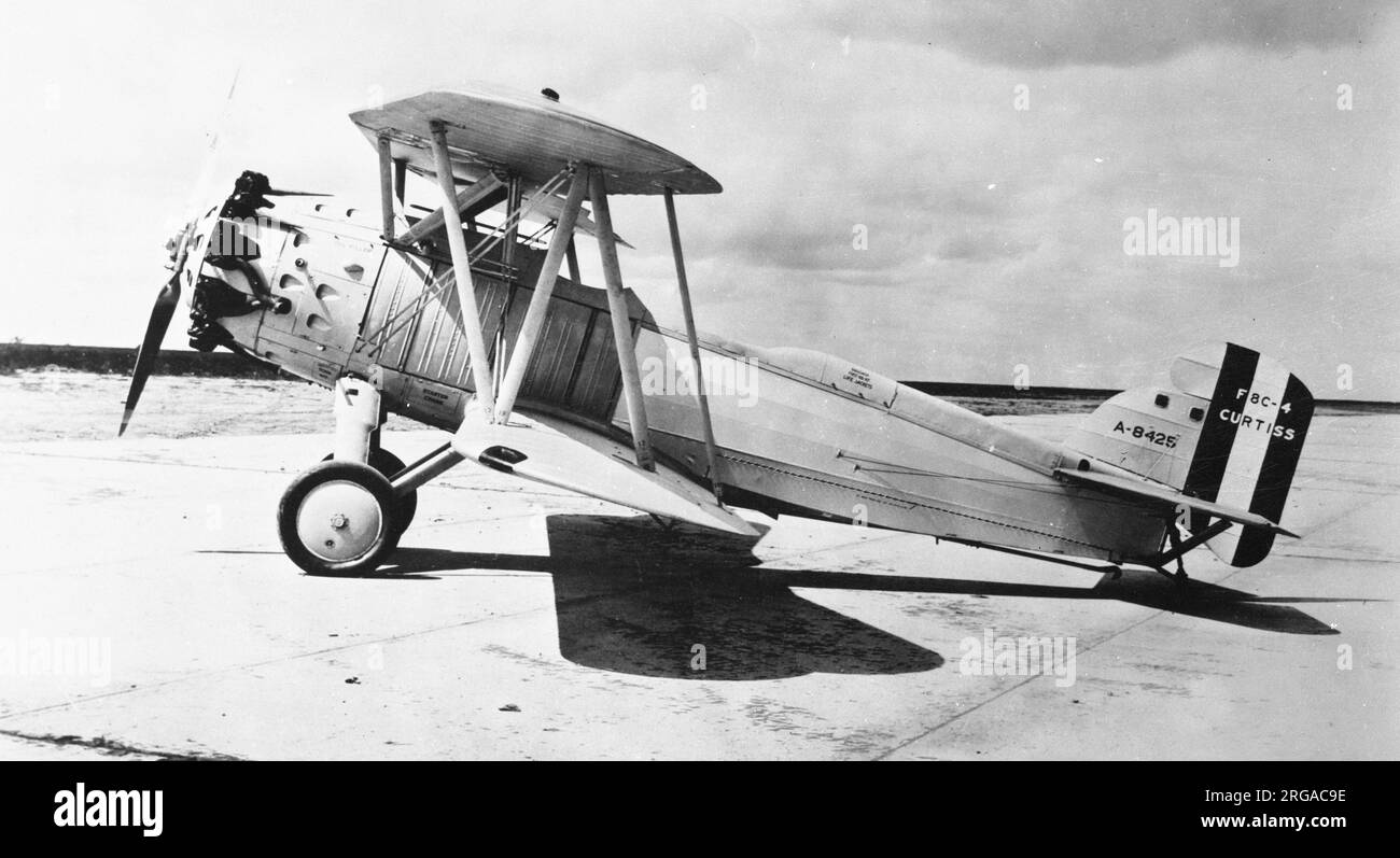 Curtiss F8C-4 Helldiver A8425 (Curtiss Model 49B) 25 production ...