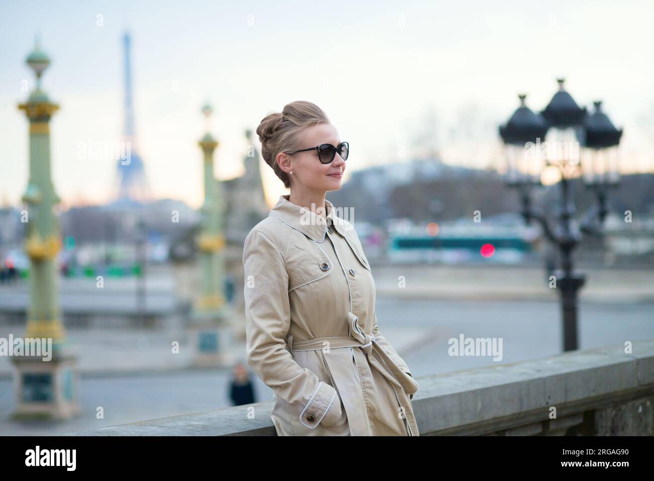 Beautiful Parisian woman Stock Photo - Alamy